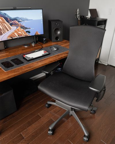 Herman Miller Embody Desk Chair Review - VIV & TIM